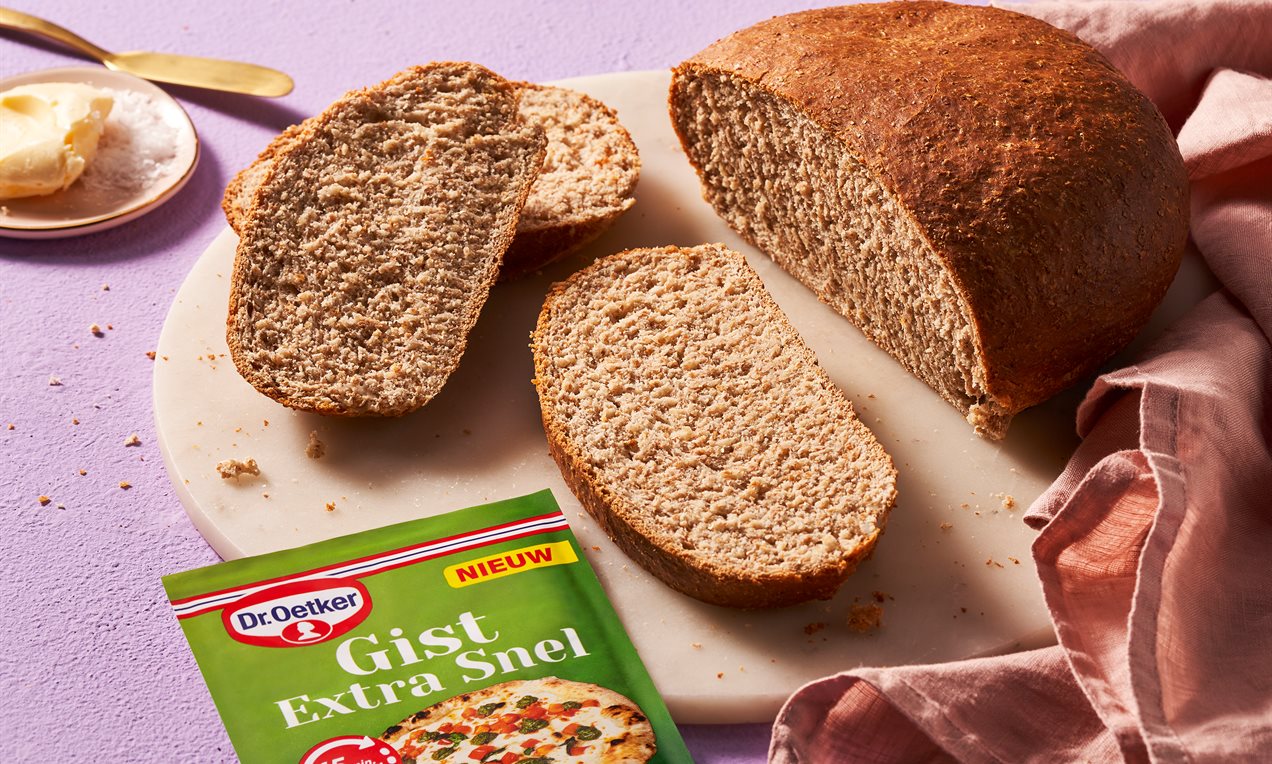 Eenvoudig bruin brood met gist Recept | Dr. Oetker